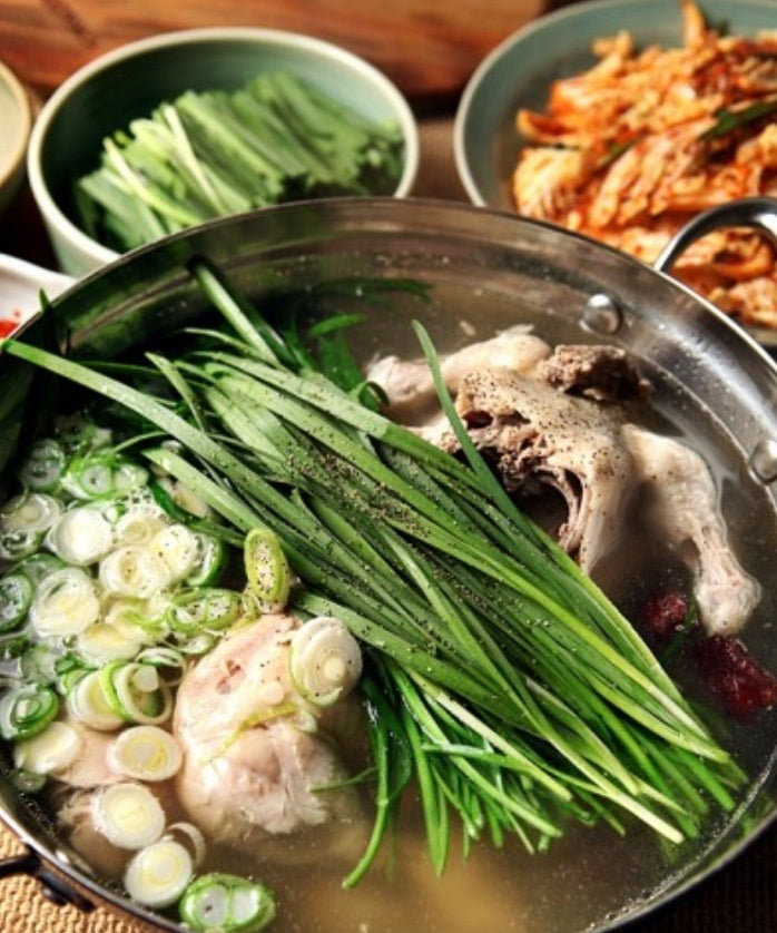 [YUM YUM] Chive Abalone Samgyetang (2-3 servings) – marketvan.ca